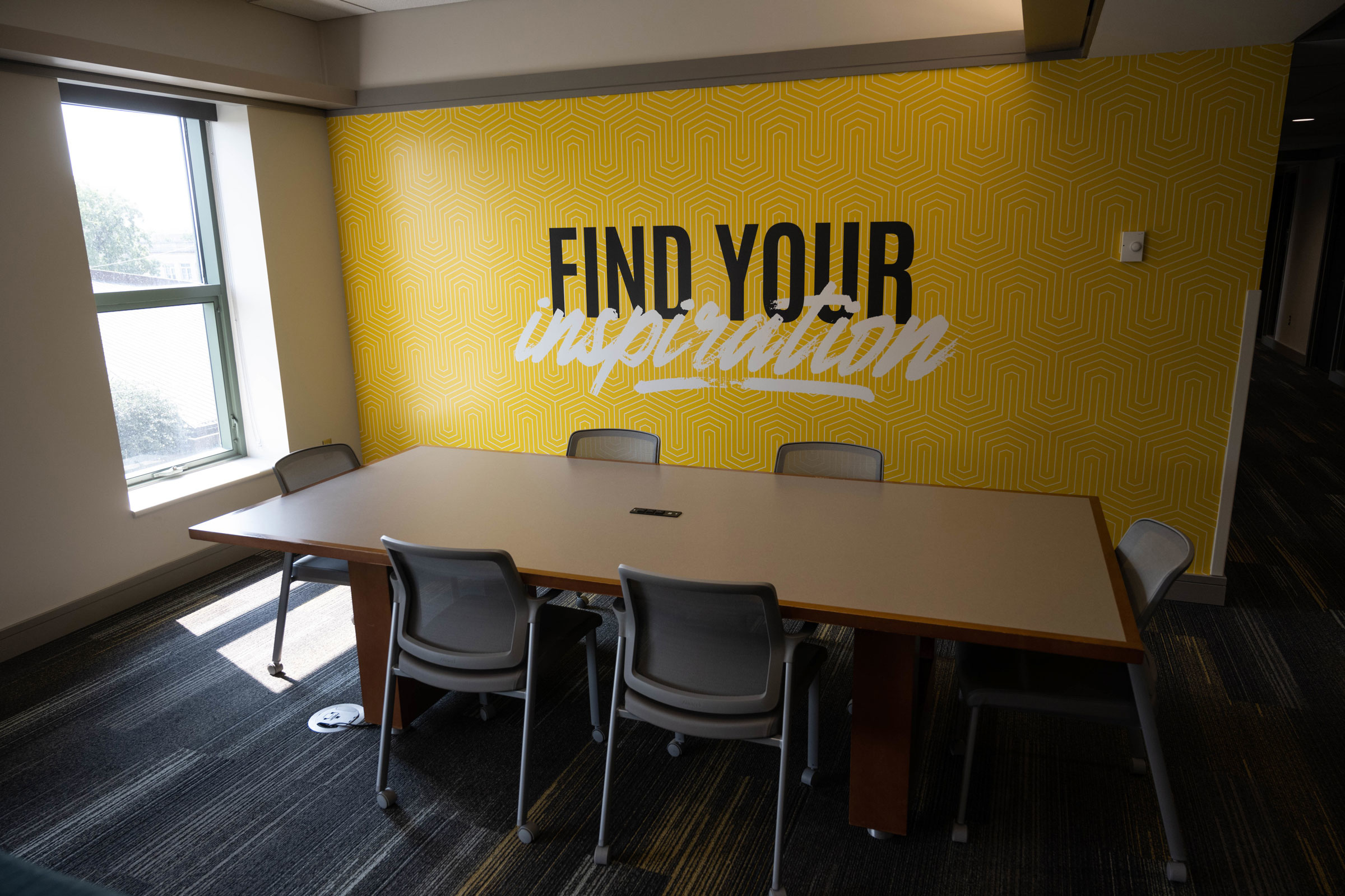 Environmental branding | Brand Manual - The University of Iowa